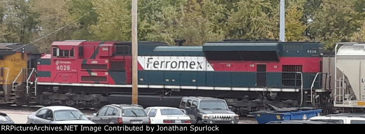 FXE 4026, conductor's side view